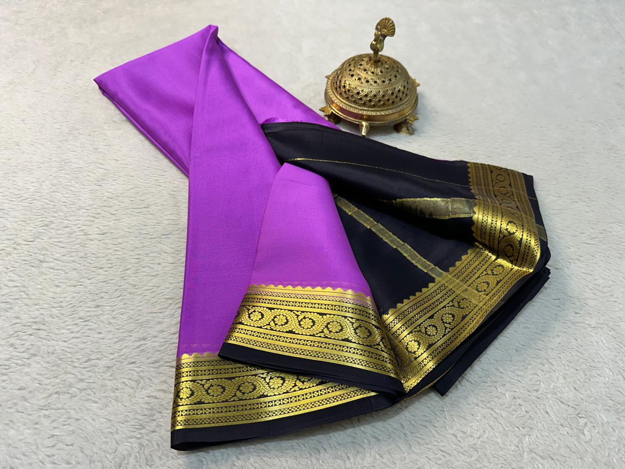 💞Beautiful Pure Mysore silk sarees in Elegant Traditional border in be ...