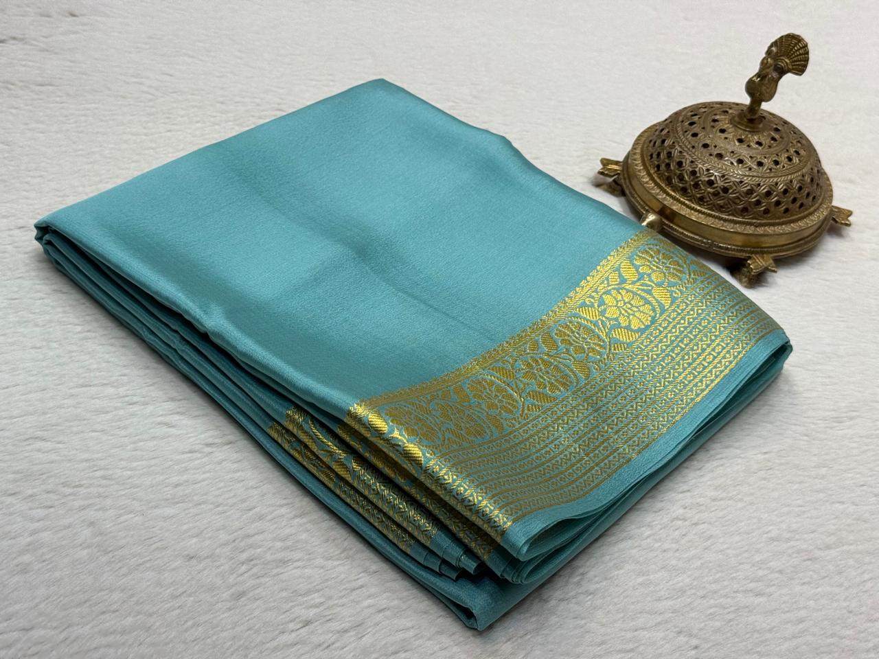 Elegant Crepe Silk Saree with Floral-Lines Border & Rich Pallu in Soli ...